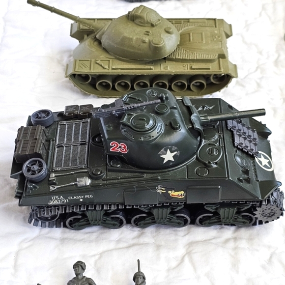 Toys | Sherman M3a4 Tank Ray American Ww2 Tank Tan Camo Helicopter 7 ...